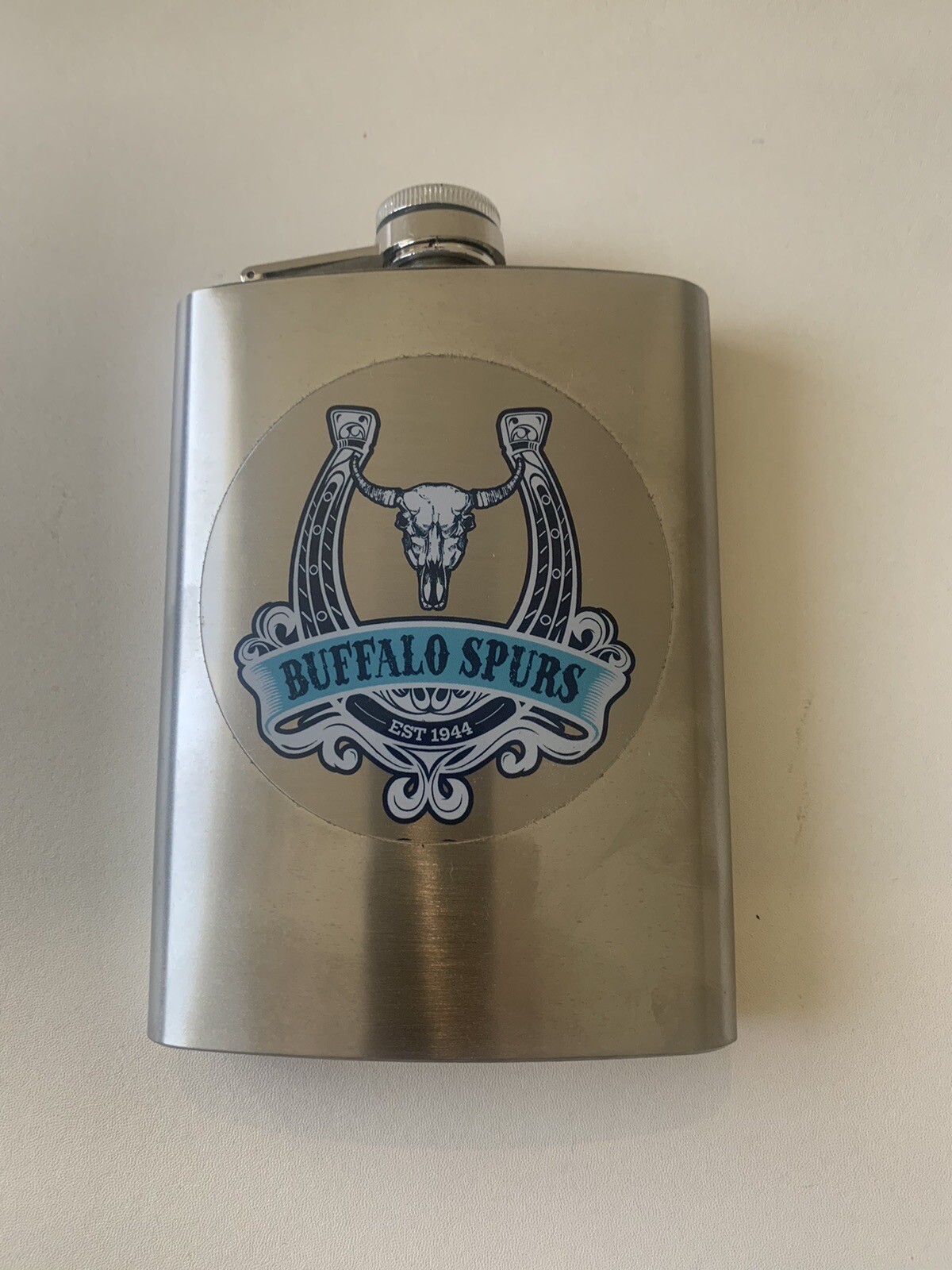 Buffalo Spurs Brand Art Gallery Palm Beach Flask New Silver | eBay