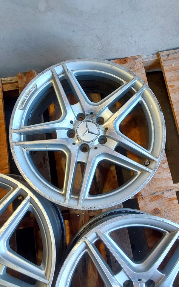 2008-2014 Mercedes C Class AMG 18" Wheel Rim 8JX18H2 Set of 3 OEM ...