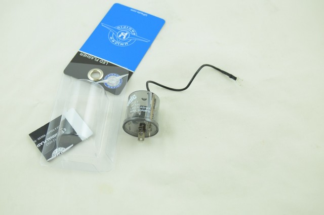 United Pacific 90650 LED Flasher 12v 2 Terminal for sale online | eBay
