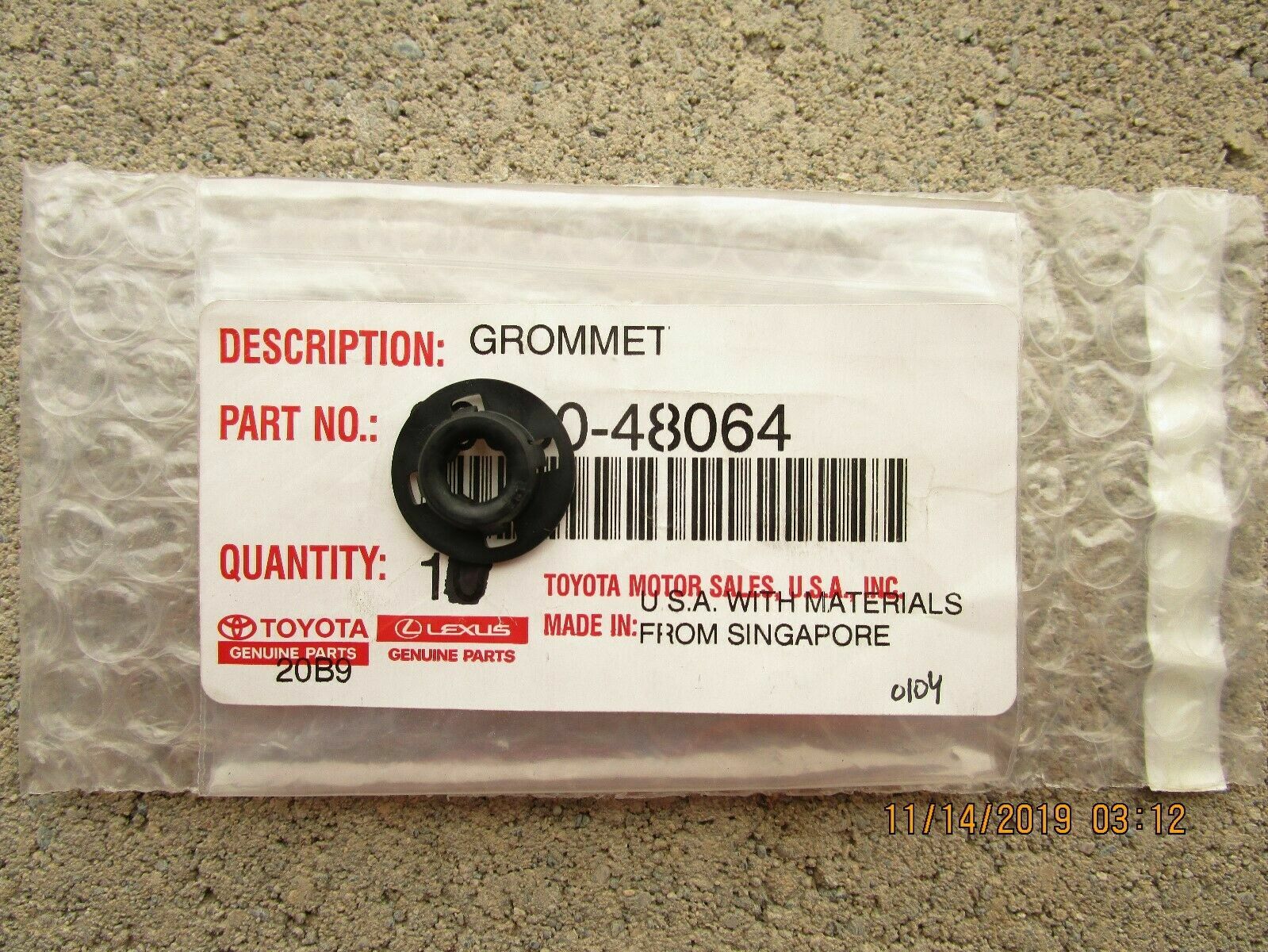FITS: 01 - 05 TOYOTA RAV4 HOOD SUPPORT ROD GROMMET QTY = 1 OEM BRAND ...