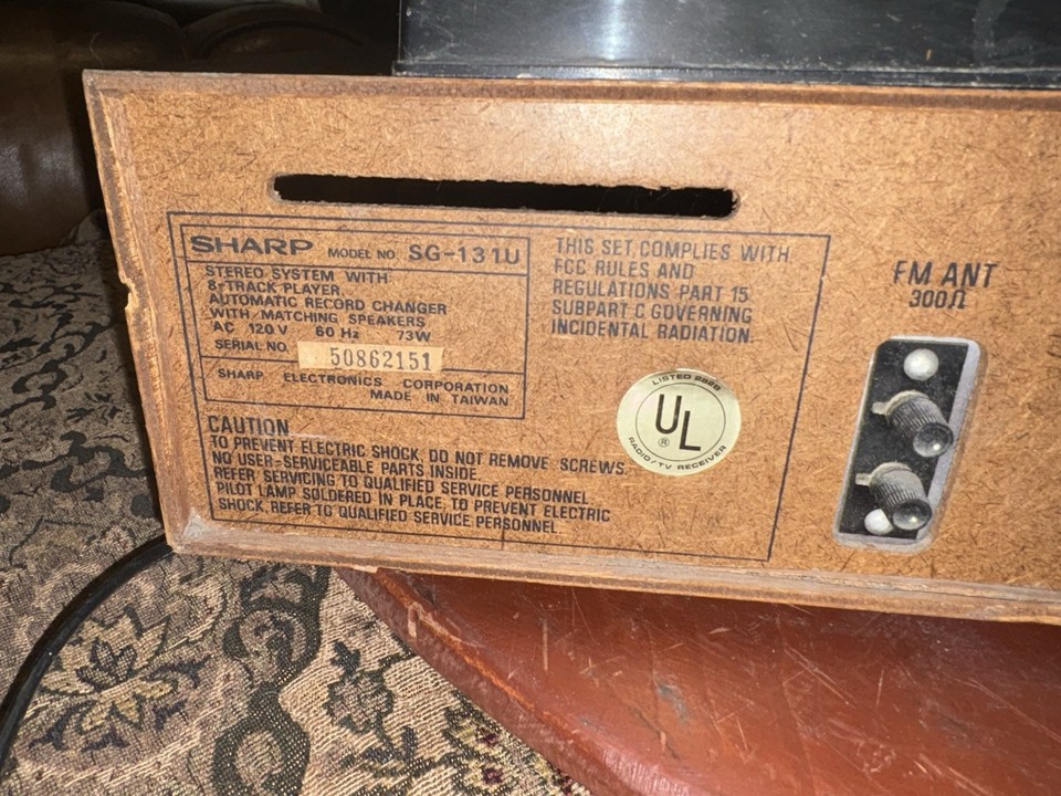 Sharp Stereo System SG-131U AM/FM radio / Turntable Record Player / 8 ...