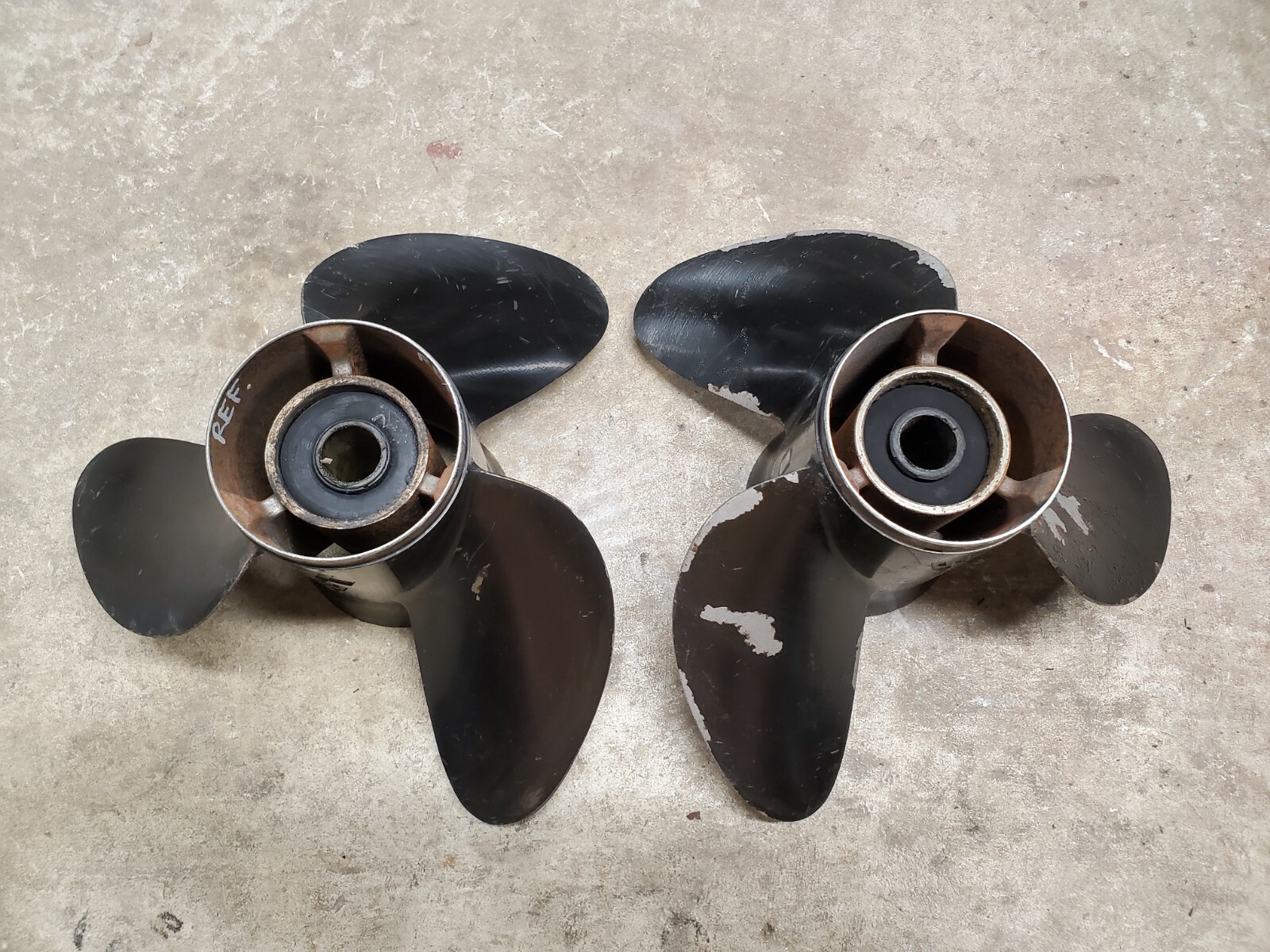 PAIR OF 14 3/4" X 21P OMC EVINRUDE JOHNSON SST STAINLESS PROPELLERS ...