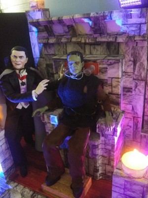 Dracula & Frankenstein Sideshow Monster Lot | eBay