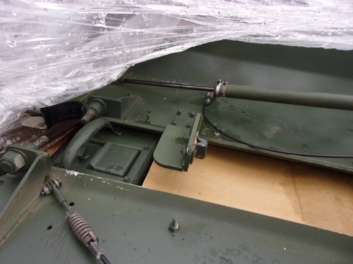 Nice Rear Aluminum Hatch & Sponsons w/ Armor Trim for M1151 ECV HMMWV ...