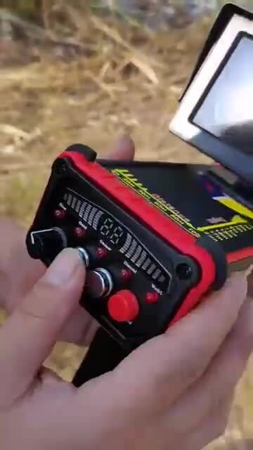 AKS Plus 3D Long Range Gold Detector Metal Finder Underground Gold ...