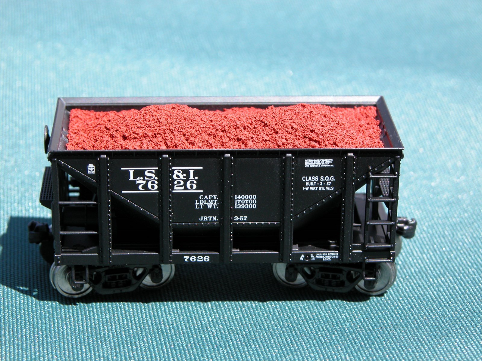Hay Brothers HO Scale IRON ORE LOAD - Fits Walthers "MICHIGAN" IRON ORE ...