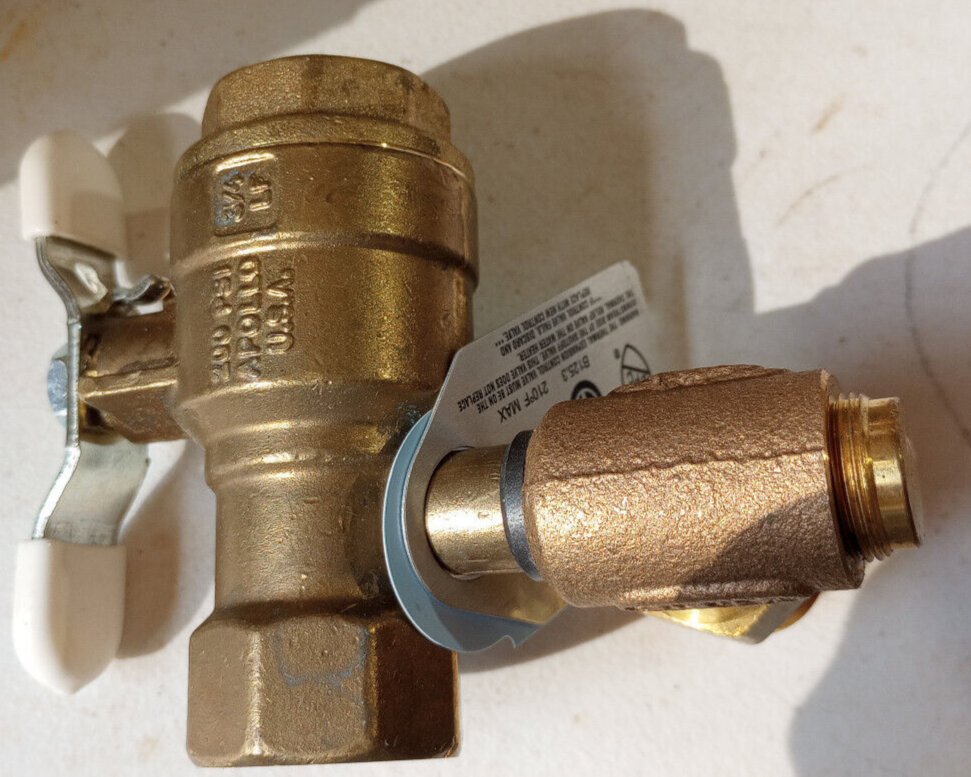 New In Box APOLLO VALVES THREADED END THERMAL EXPANSION RELIEF VALVE, 3 ...