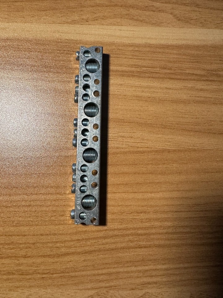 Ilsco 15 port Ground Bar Kit 782114462058 | eBay