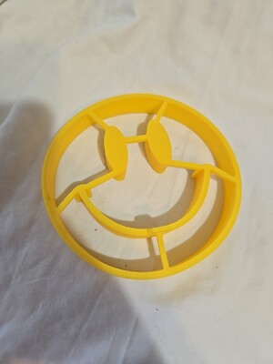 Crack a Smile Silicone Smiley Face Breakfast Mold Egg/Pancake No Stick ...