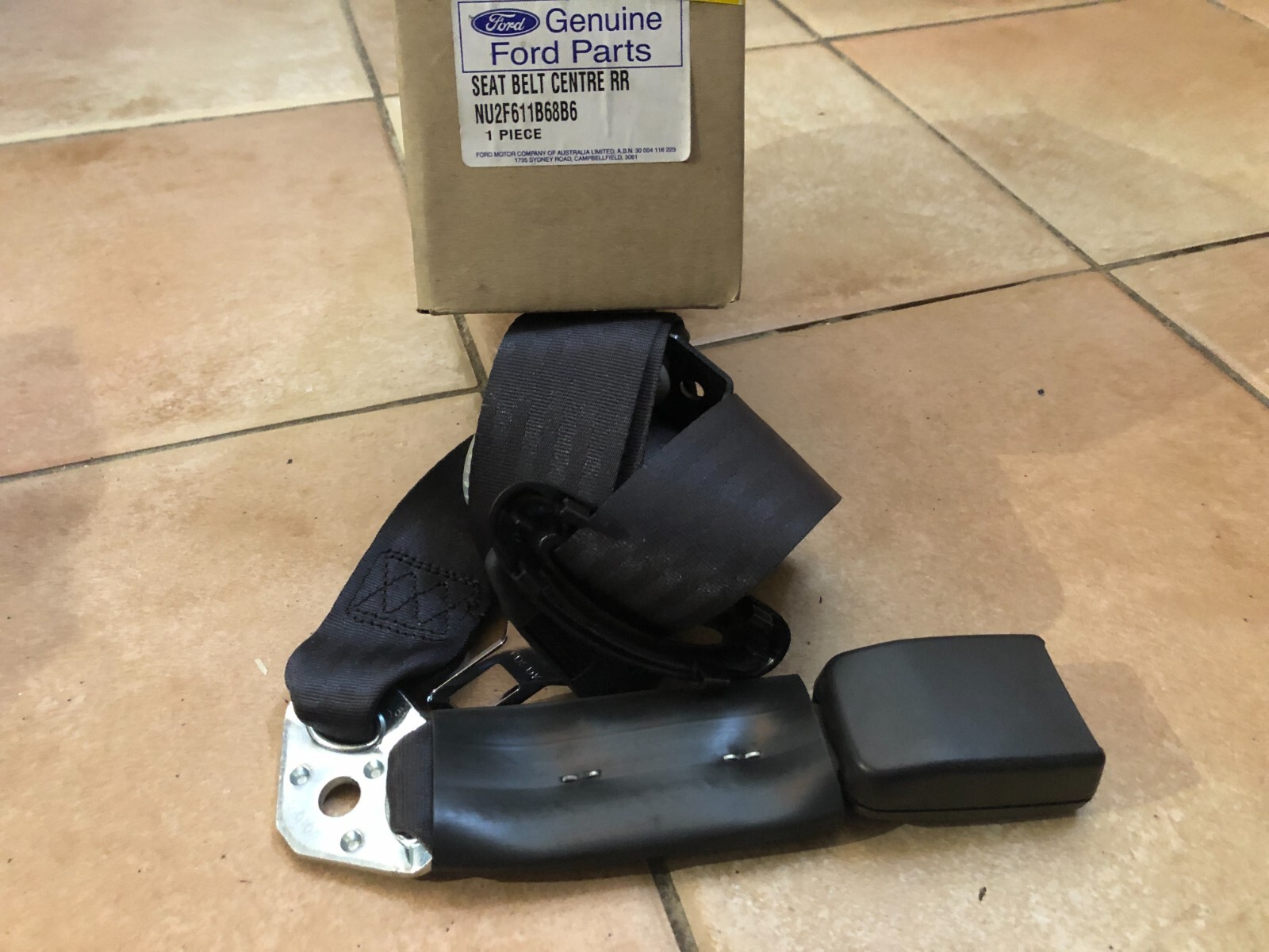 Ford NU Fairlane 7/98-2002 Warm Charcoal Rear Centre Seat Belt ...