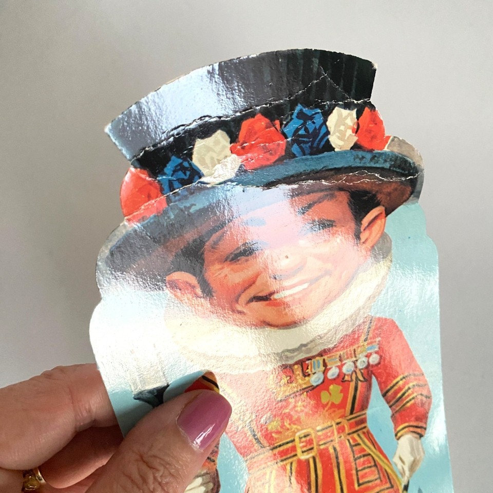 Beefeater Smiling Yeoman Guard Diecut Postcard Colourmaster ...