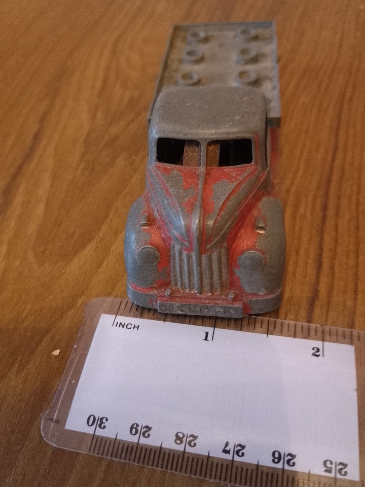 Chad Valley Wee-Kin Clockwork Milk Lorry 230.Restoration needed.As ...