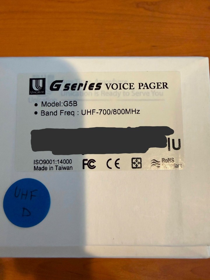 Unication G5 P25 UHF 450-520/700/800 Split D Pager and drop in charger ...