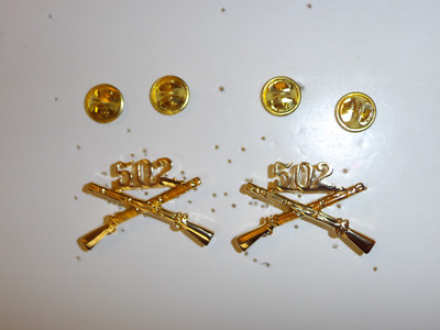 b1291p WW 2 US Army Airborne 502nd Infantry Regiment Crossed Rifle pair ...