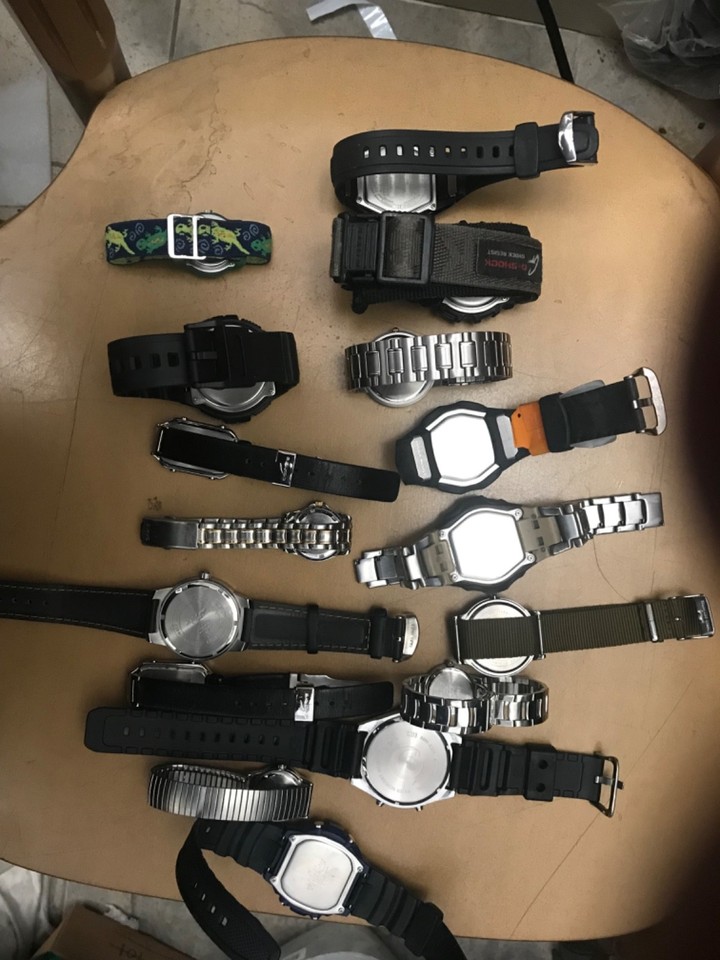LOT OF 16 Broken Watches 15 Casio pieces and 1 Timex piece | eBay