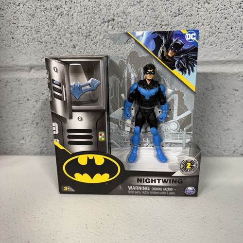 Spin Master DC Batman NIGHTWING 4" Action Figure & 2 Accessories. NEW ...