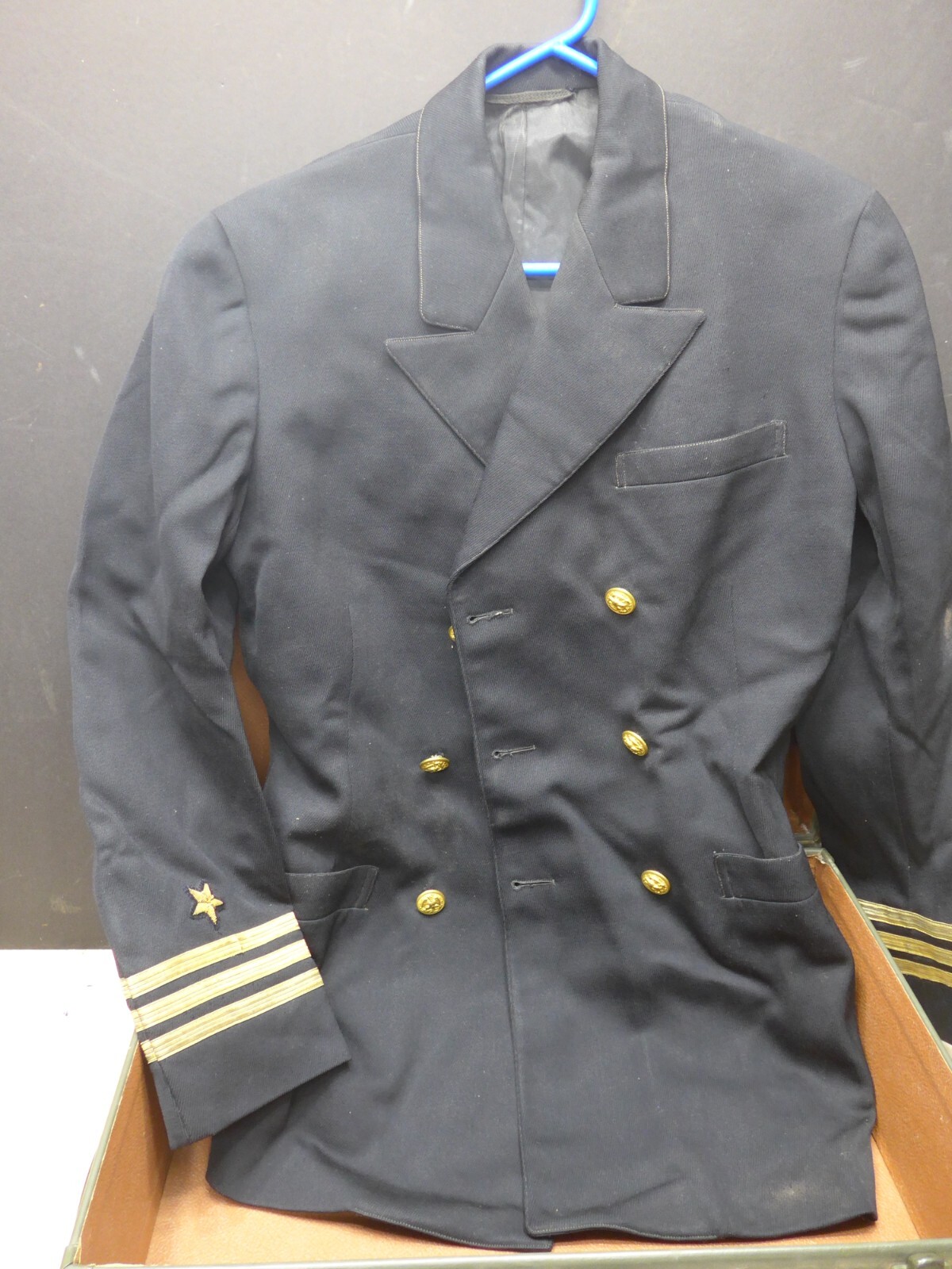 WW11 USN Commander Seapack Trunk,Coat,Two Hats-Named | eBay