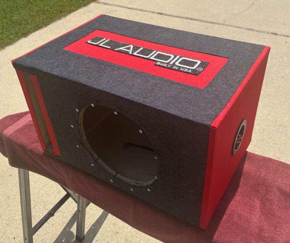 JL Audio 12W7 Subwoofer Box Ported Enclosure (Subwoofer not included ...