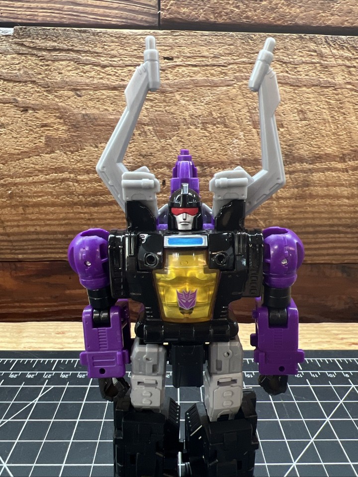 Transformers Legacy Evolution Insecticon Shrapnel Deluxe Loose Figure ...