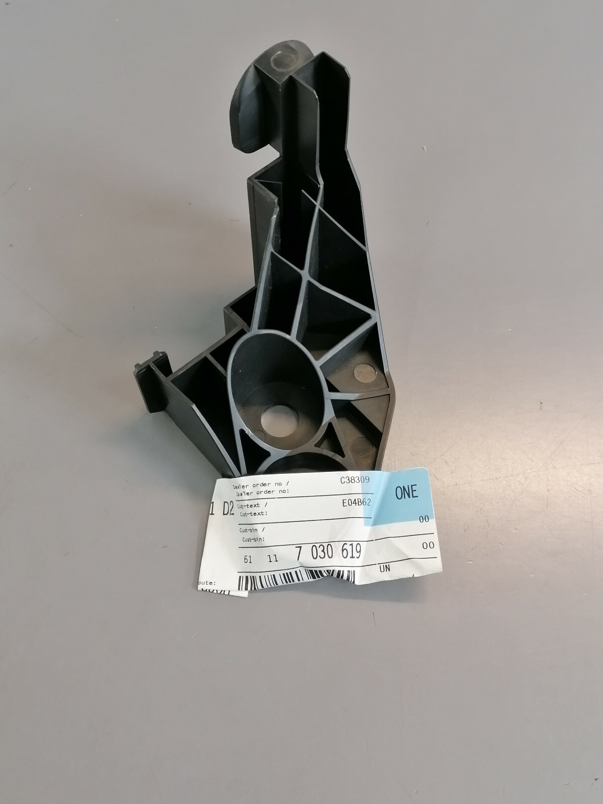 NEW GENUINE BMW 3 SERIES E46 FRONT BUMPER SUPPORT FENDER LEFT ...