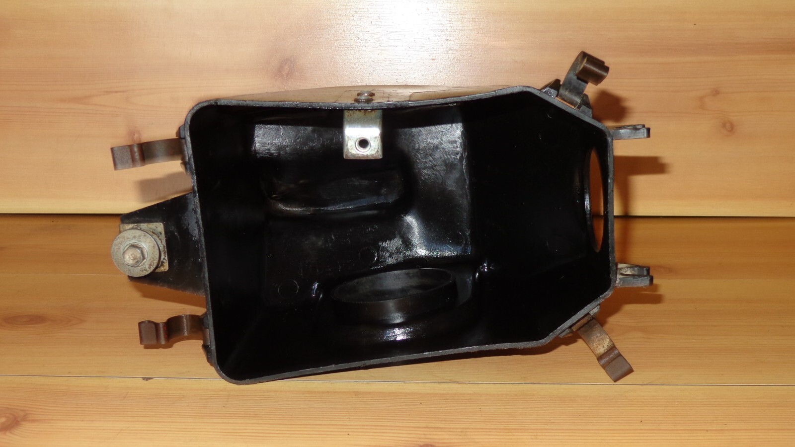 1983+1984+Honda+ATC200X+ATC+200X+OEM+Air+Cleaner+Box+Housing+17210-965 ...