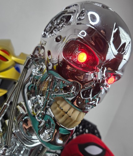 Terminator T-800 Skull Bust 1:1 Not Sideshow Terminator Skull ...