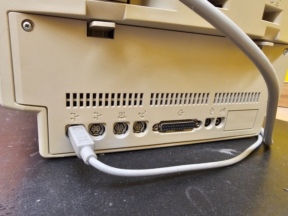 Apple Macintosh LC 520 / M1640 Fully Functional Vintage with keyboard ...