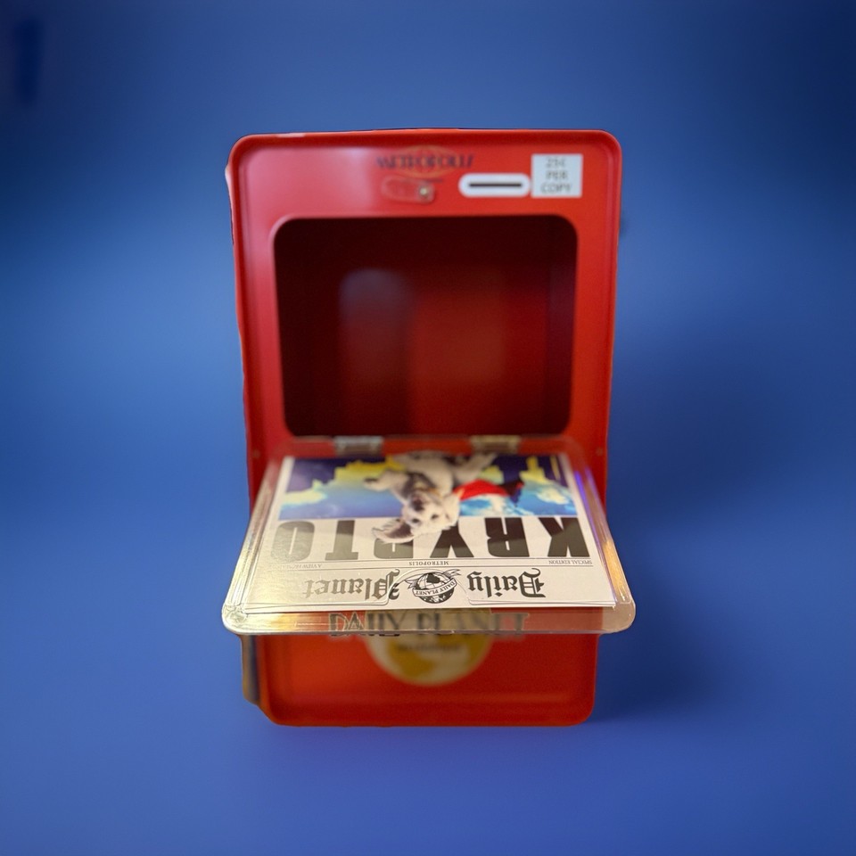 AMC Superman Daily Planet Newspaper Box Popcorn Bucket & Krypto Topper ...