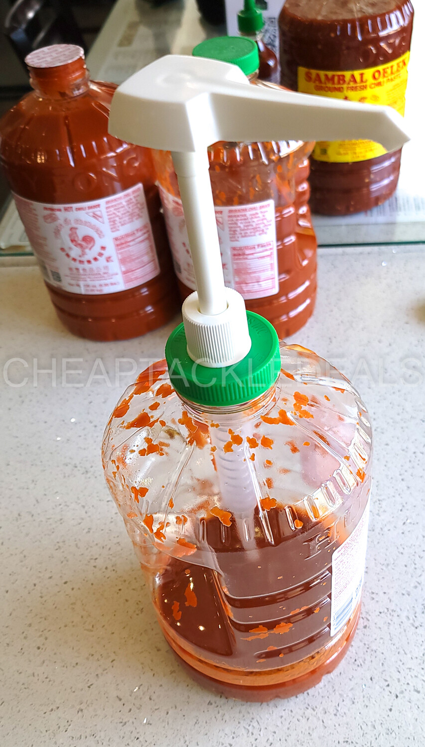 SRIRACHA Huy Fong SAMBAL Chili Paste Sauce PUMP DISPENSER 8.5 lb Pound ...