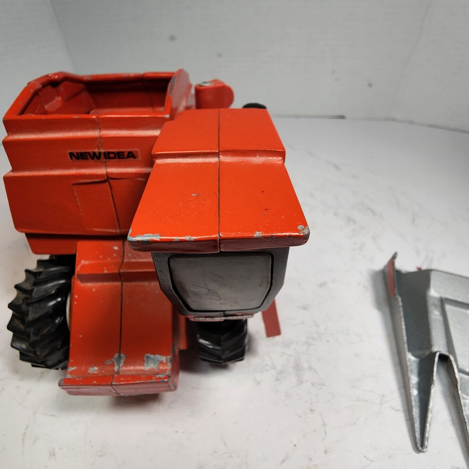 Vintage 1985 New Idea Uni System Combine 20th Anniversary 1/32 Scale ...