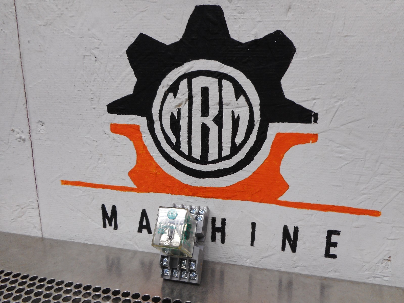 Allen Bradley 700-HC14Z24 Ser C Relay 24VDC With Potter & Brumfield ...