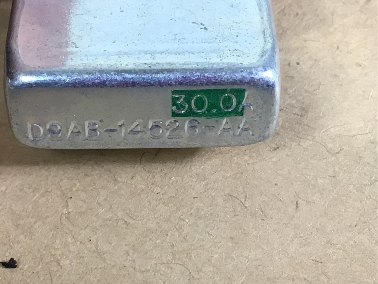 OEM Ford Circuit Breaker Fuses 4 Each 30 a D 9 AB 14526 AA for sale ...