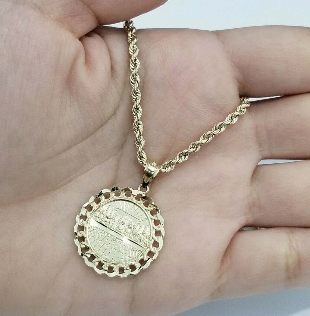 Sale 10K Yellow Gold Last Supper Jesus Rope Chain 20' Medallion Pendant ...