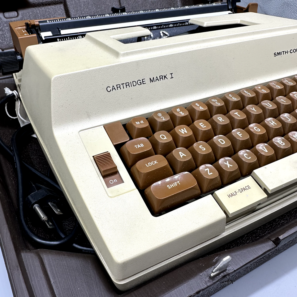 Vintage Smith-Corona Cartridge Mark I Electric Typewriter w.Case Brown ...