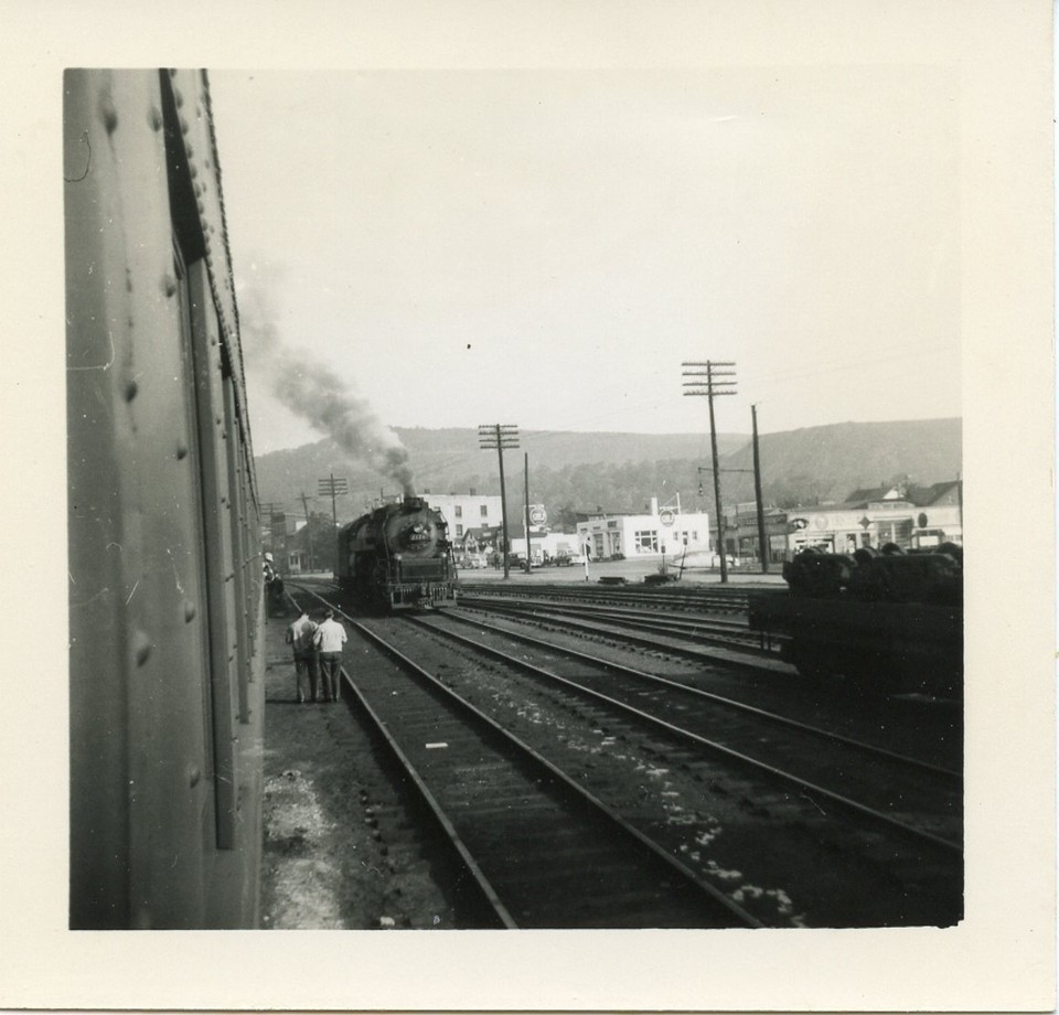 6D256 (2) RP 1950s? READING RAILROAD LOCOMOTIVE #2128 | eBay