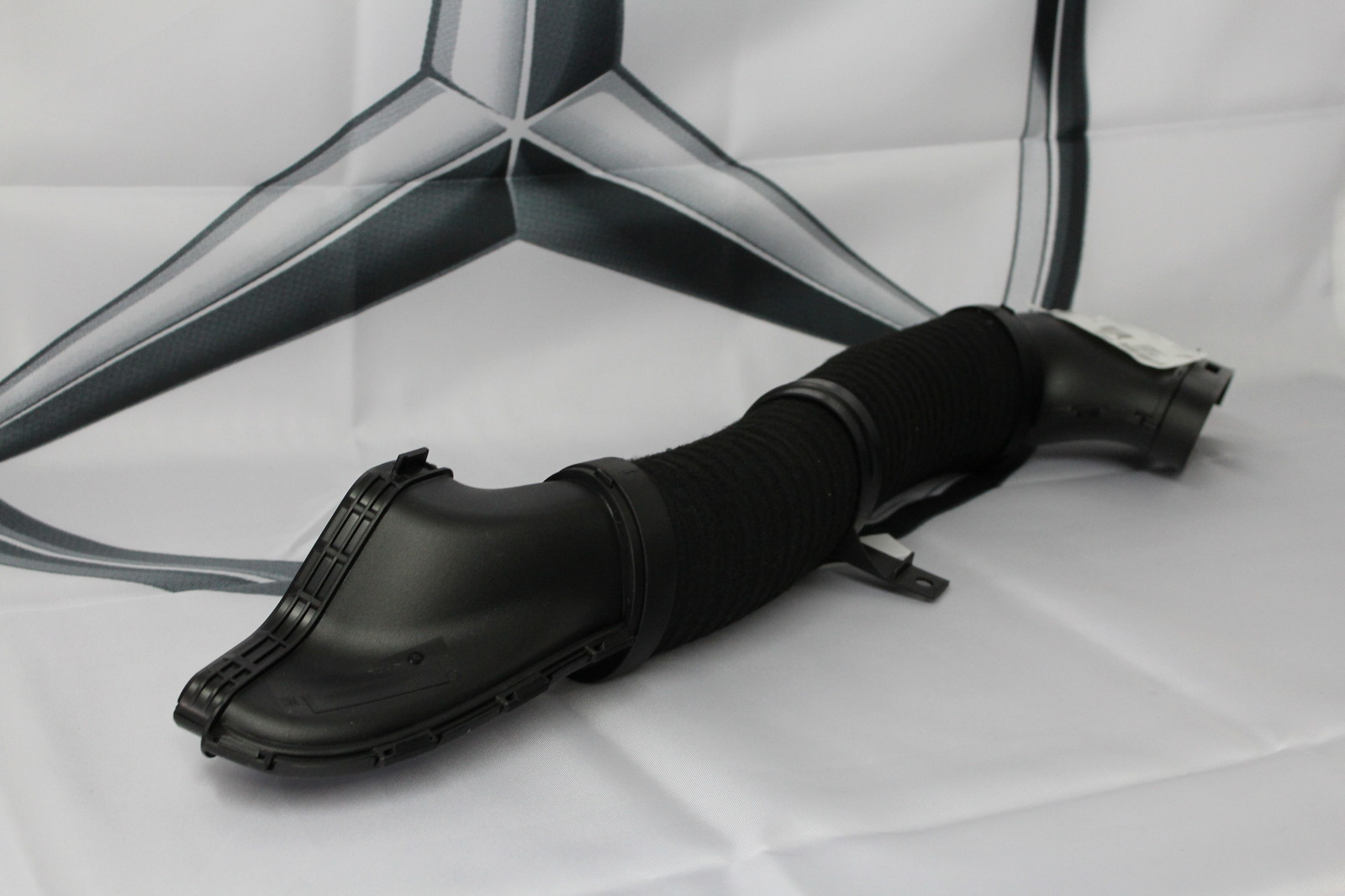 NEW Genuine Mercedes-Benz W203 PETROL CLK C-Class Air Intake Pipe ...