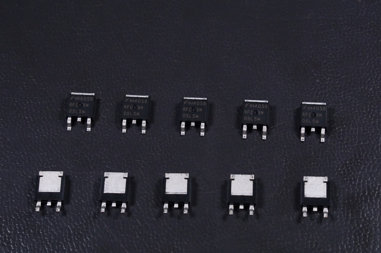 Lot of 10 RFD16N05LSM Fairchild N-Channel Power MOSFET 16A 50V .047 Ohm ...