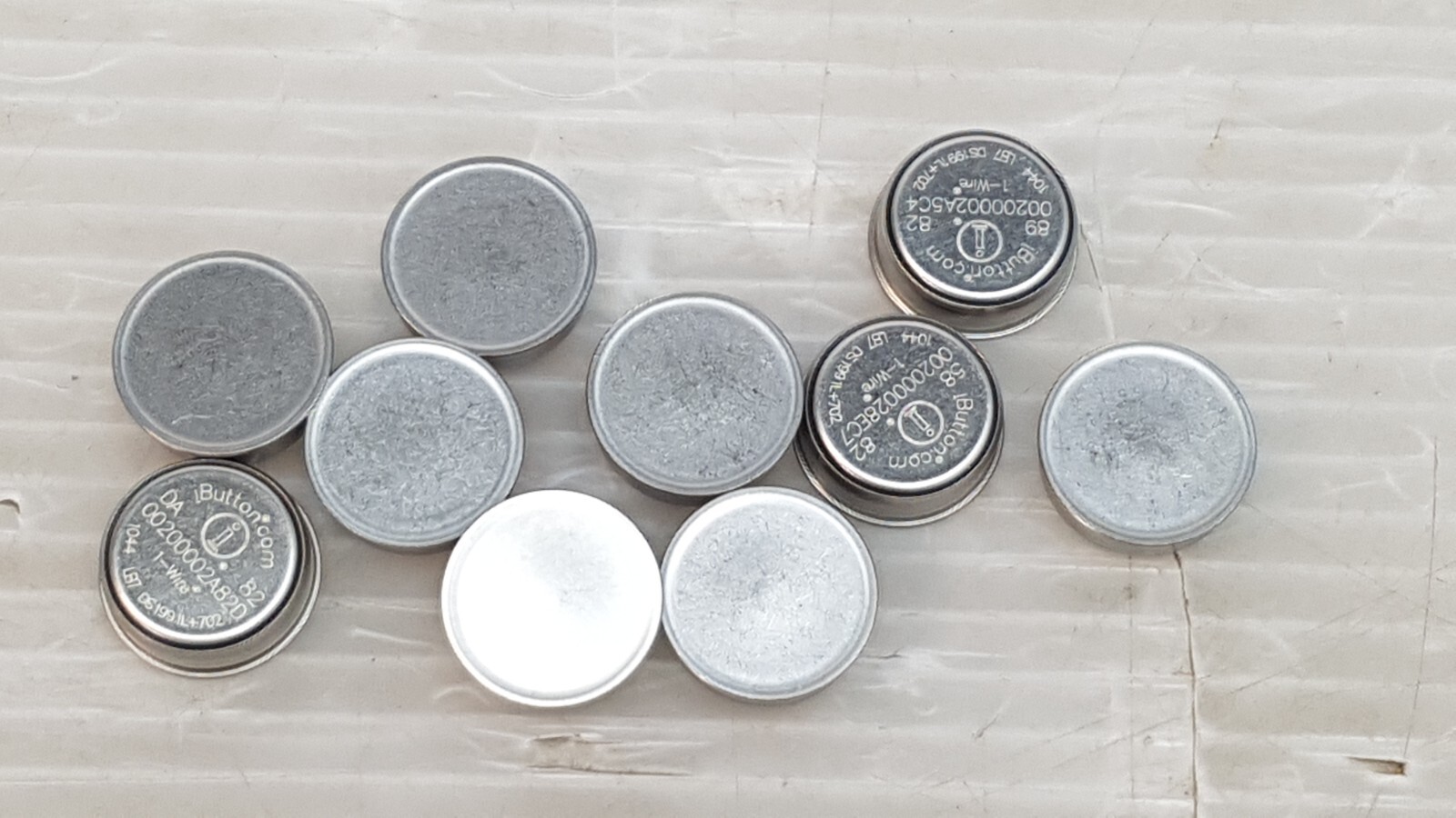 MAXIM MULTIKEY IBUTTON CR-ESC 90-A0215+002, MAXIM PN: DS1991L-702-00A ...