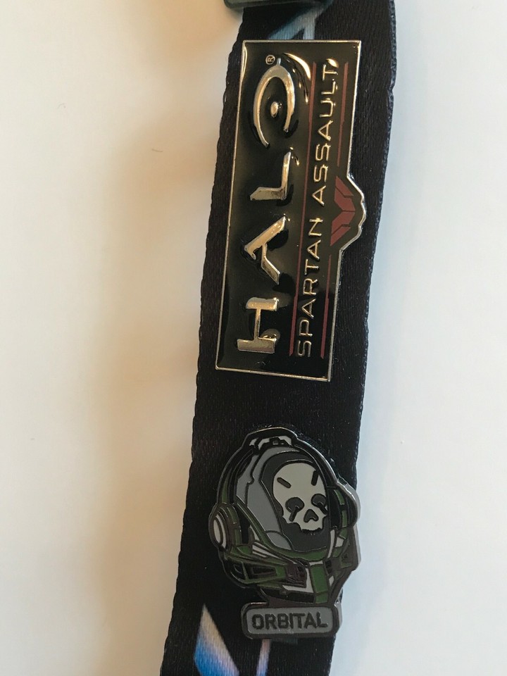 HALO Collector Pins Set - SDCC Comic Con 2013 exclusive + lanyard | eBay