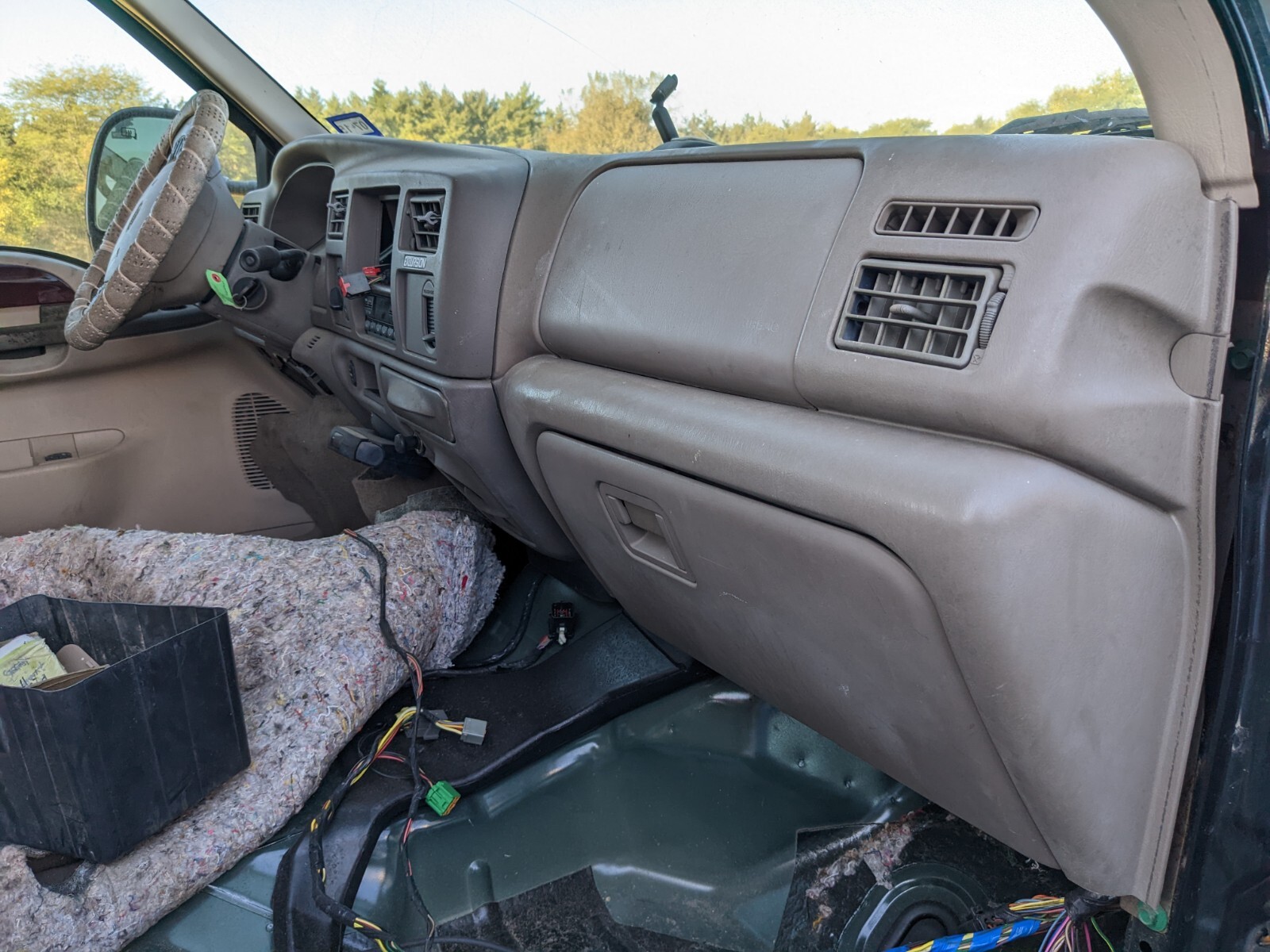 DASH ASSEMBLY 00-02 Ford Excursion F250 F350 Tan Beige Khaki DASH BOARD ...