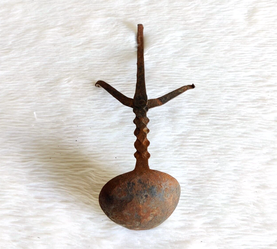 19c Vintage Primitive Handmade Iron Hanging Oil Lamp Decorative ...