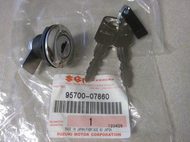 NOS Suzuki Cover Lock Set 1998-2000 Vl1500 Intruder 95700-07860 for ...