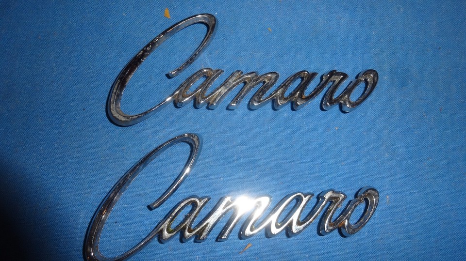 Vintage 1968-69 Camaro Emblem Fender Badge Script OEM 3916660 NOS ...