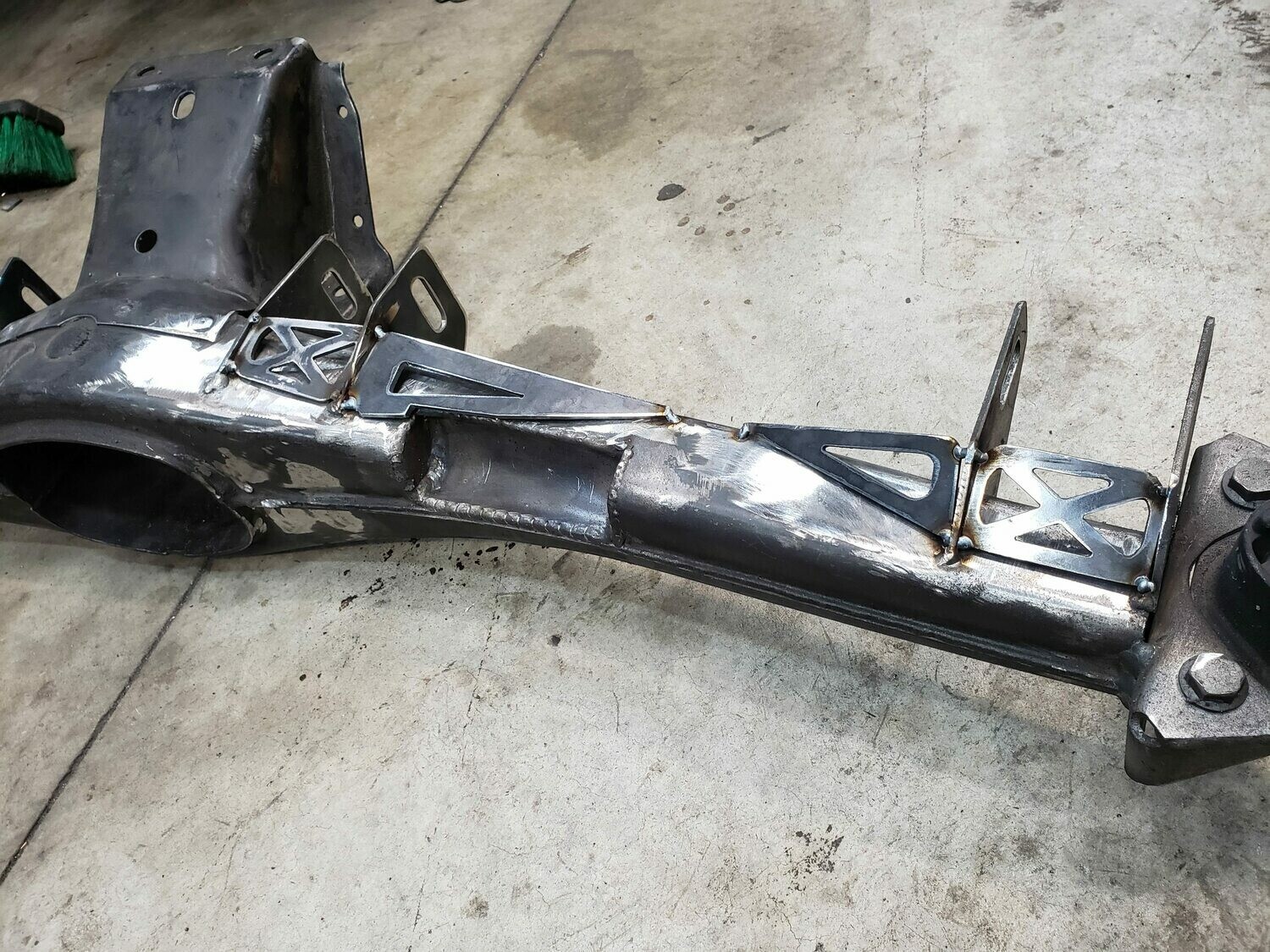 BMW E28's Camber and Toe with Rear Subframe Brackets - Get Precise ...