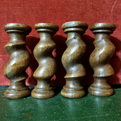 Columns & Posts - French Antique Spindle