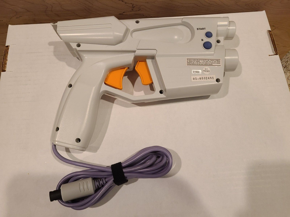 Interact Starfire Light Blaster Gun Controller for Sega Dreamcast ...