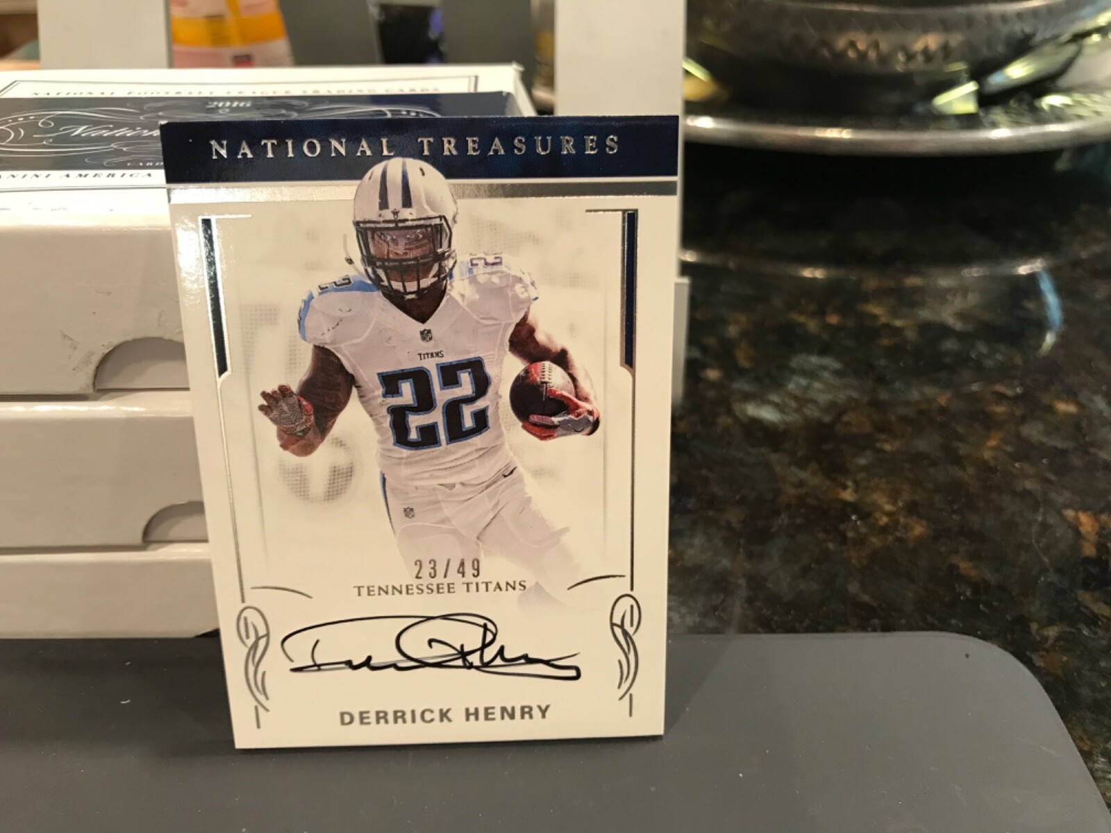 National Treasures Rookie On Card Autograph Titans Derrick Henry 23/49 ...
