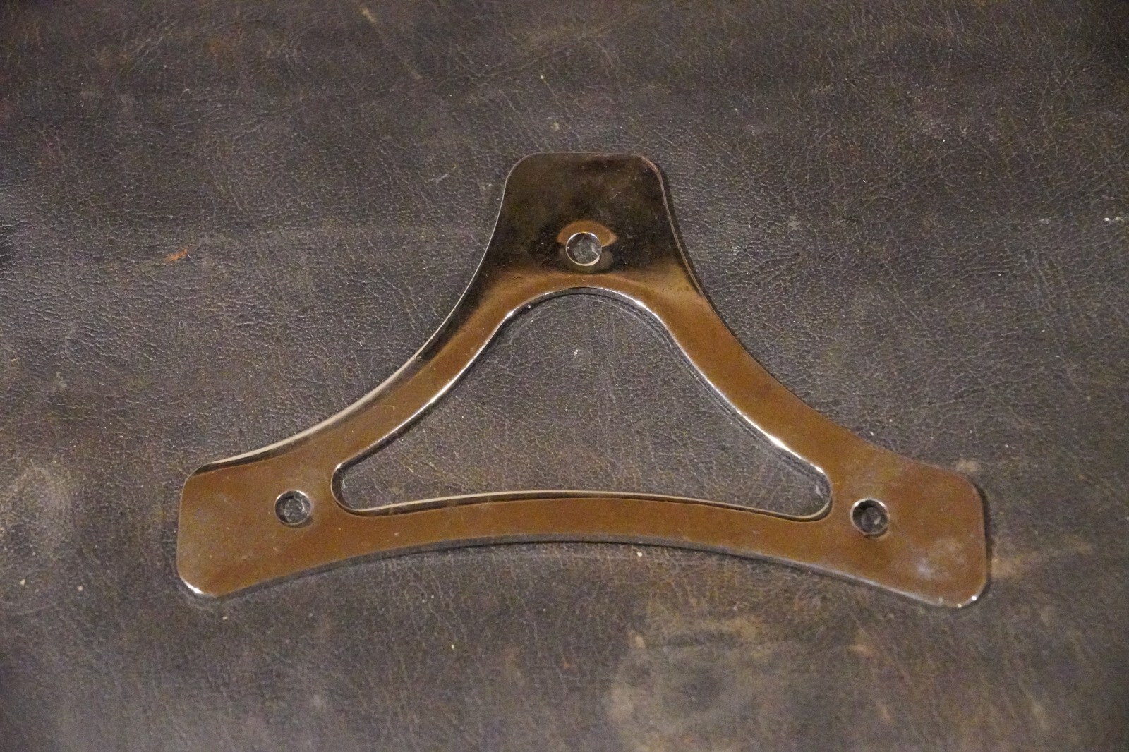 Chrome OEM Sissy Bar Backrest Pad Mount Bracket For Harley FXD ...