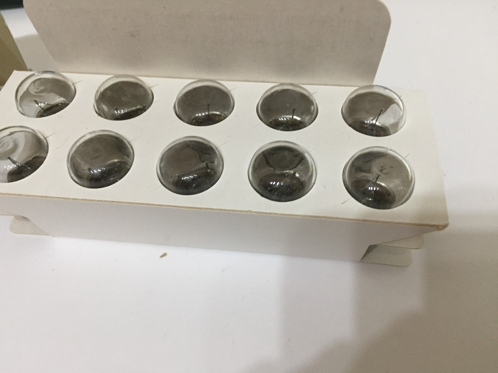 SCHNEIDER/ TELEMECANIQUE DL1 BEBS LAMP 084645 BA15D, 24V, 4W box 10 | eBay