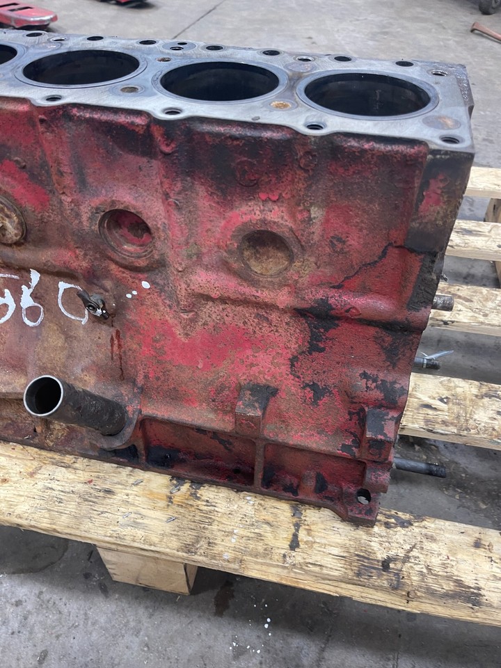 1959 Farmall IH 560 Gas Tractor Engine Block C263 | eBay